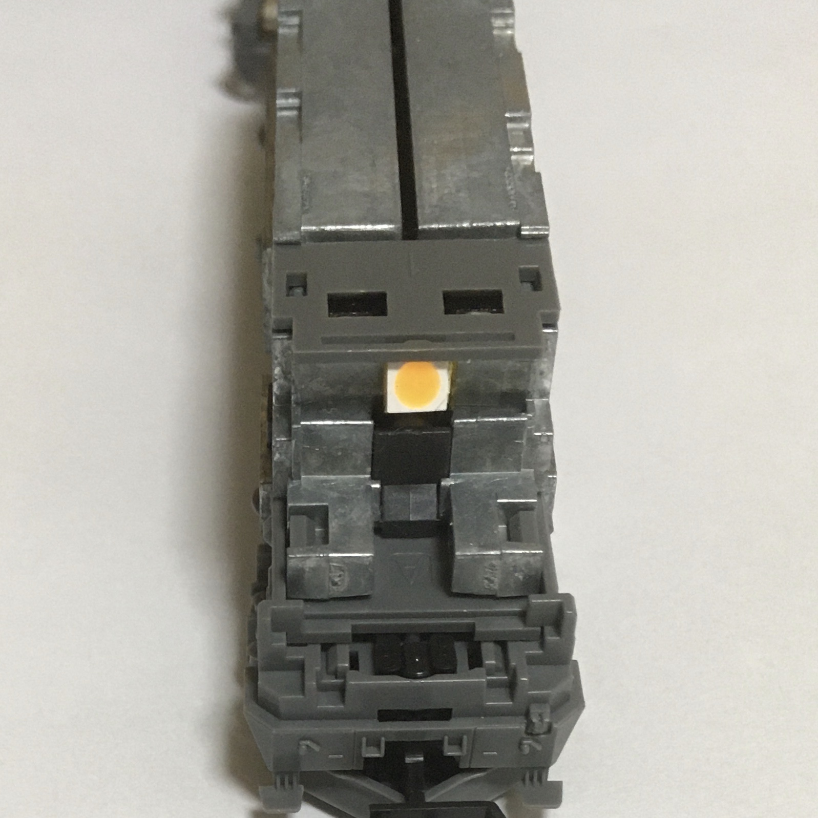 NT27 電球色LEDヘッドライト基板 TOMIX EH200用 交換方法 | 交換方法 | クリエイト工房